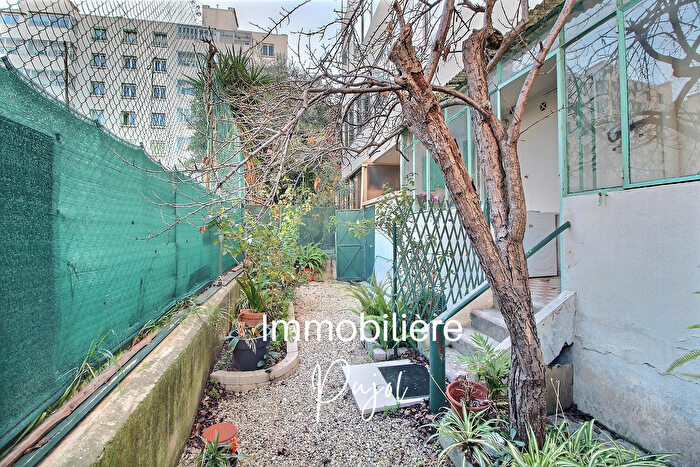 Appartement à vendre - Marseille e , Castellane - 3 pièces - 2 chambres