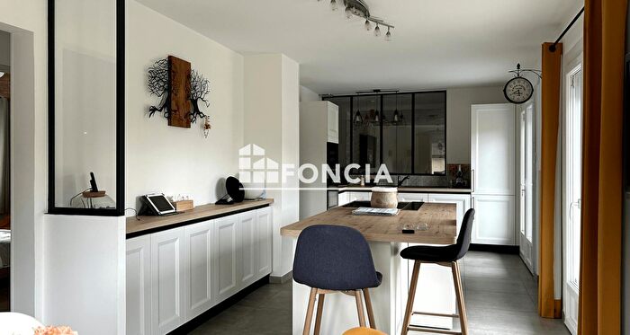 Maison 6 pièces à Divonne-les-Bains, à vendre