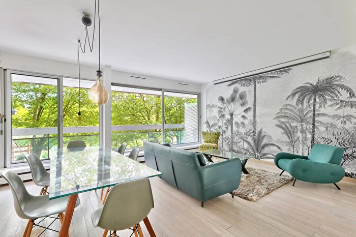 Appartement à louer - Bécon, Courbevoie - 3 pièces - 2 chambres