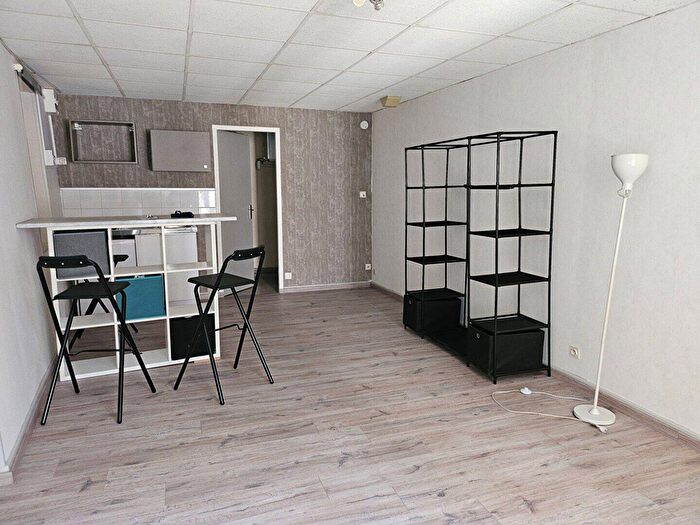 Centre Ville, Bourg-en-Bresse - Appartement 1 pièce à louer