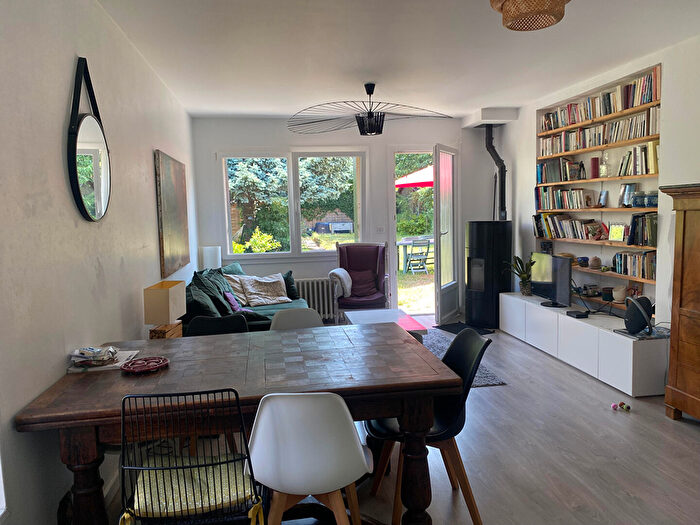 Maison à vendre - Brunoy, Nord - 4 pièces - 3 chambres