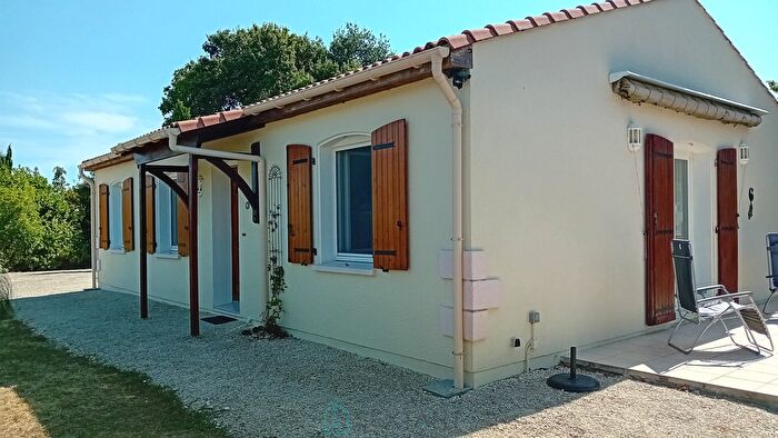 Saint-Sulpice-de-Royan : Maison 4 pièces à vendre