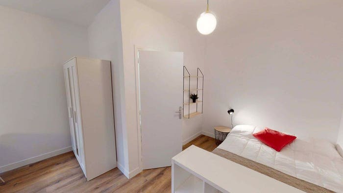 Bac-Bécon-Flachat-Colombes, Asnières-sur-Seine : Appartement 1 pièce à louer
