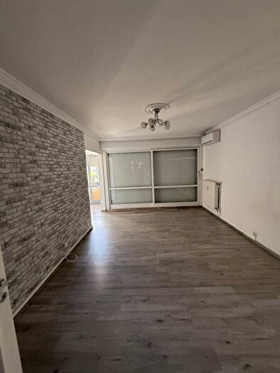 Appartement à louer - Tourrache, Fréjus - 3 pièces - 2 chambres