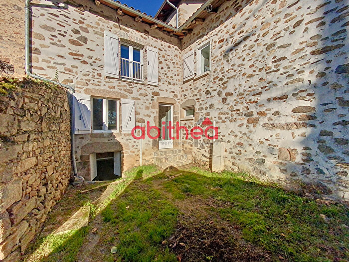 Maison 3 pièces à louer à Saint-Priest-sous-Aixe