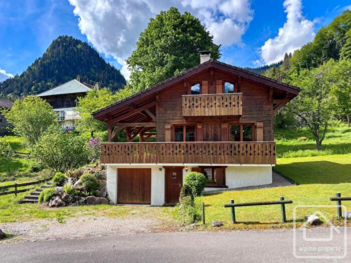 Maison 5 pièces à vendre à Saint-Jean-dAulps