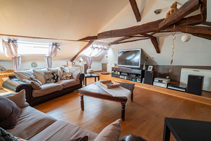 Maison 7 pièces à vendre à Avrillé, Bois du Roy