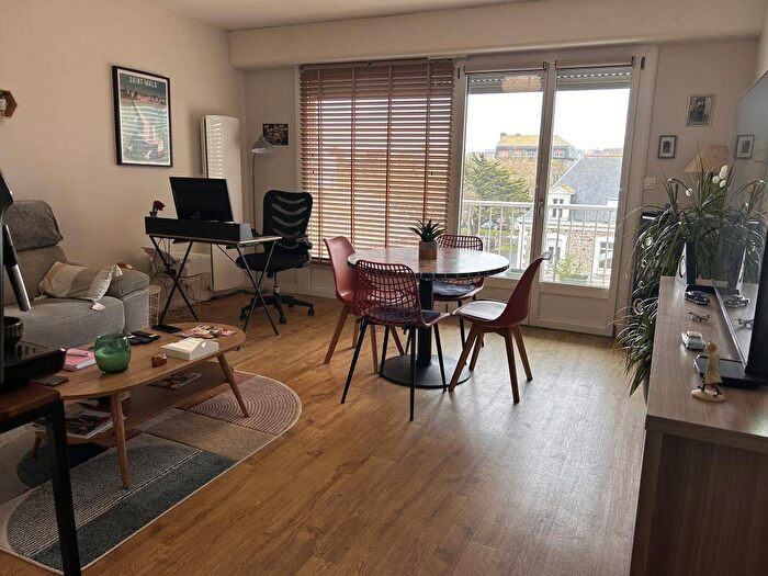 Appartement à louer - La Guymauvière, Saint-Malo - 3 pièces - 2 chambres