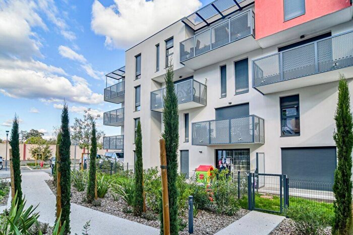 Appartement à louer - Extension Années -, Brignoles - 1 pièce