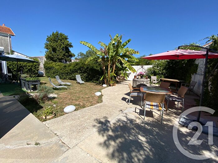 Maison à vendre - Le Château-dOléron - 4 pièces - 2 chambres