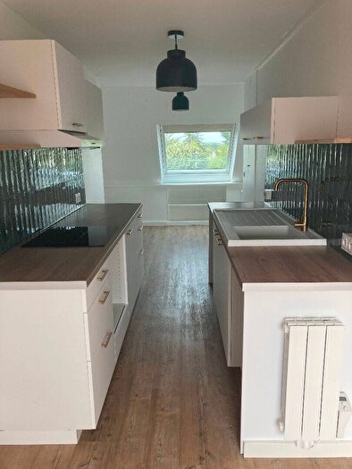 Centre Ville Historique, Auray : Appartement 2 pièces à louer