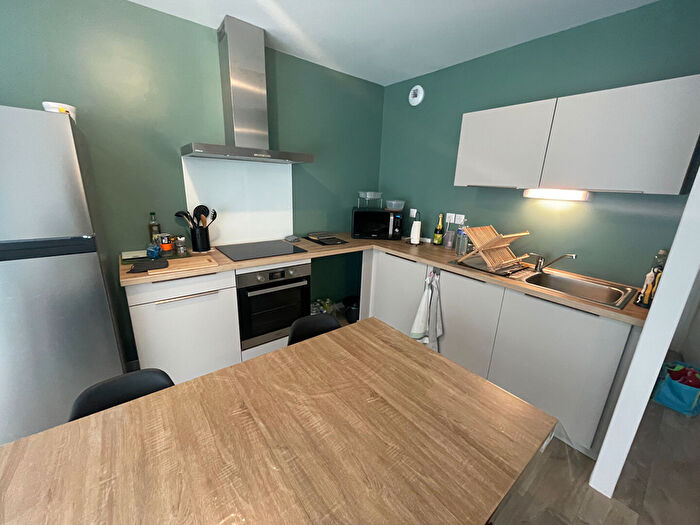 Appartement à louer - Noyal-Châtillon-sur-Seiche - 3 pièces - 2 chambres