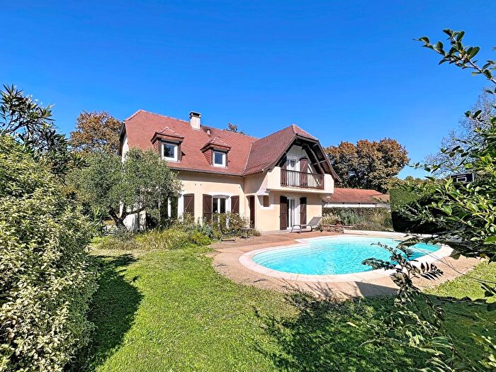 Maison à vendre - Monein - 8 pièces - 4 chambres