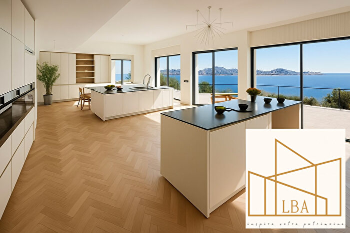 Appartement à vendre - Marseille e  - 4 pièces - 3 chambres