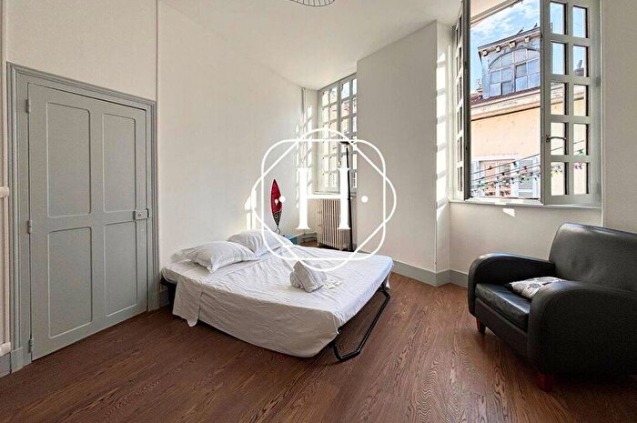 Appartement à louer - Bourg en Bresse - 4 pièces - 3 chambres