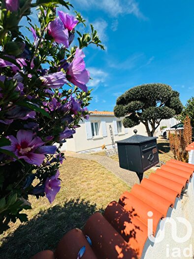 Maison à vendre - Dompierre-sur-Mer - 6 pièces - 5 chambres