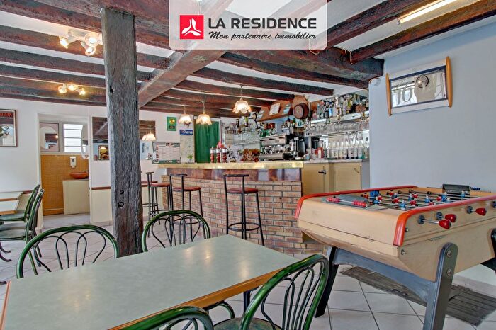 Maison à vendre - Saint-Étienne-du-Rouvray - 5 pièces - 3 chambres