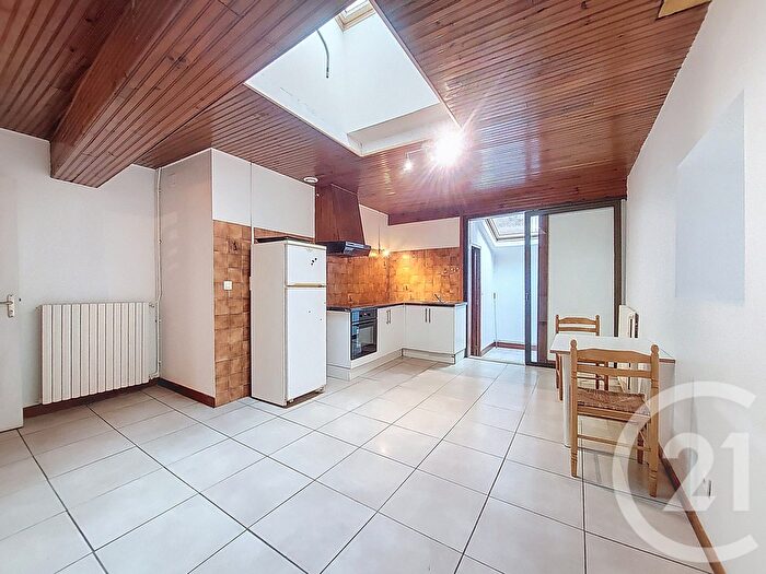 Appartement à vendre - Saint-Girons - 3 pièces - 2 chambres