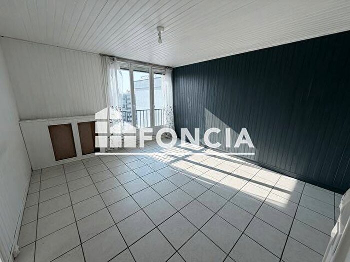 Appartement à louer - Rue de Gravigny, Chilly-Mazarin - 1 pièce