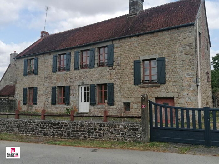Maison 7 pièces à vendre - Sainte-Marie-la-Robert