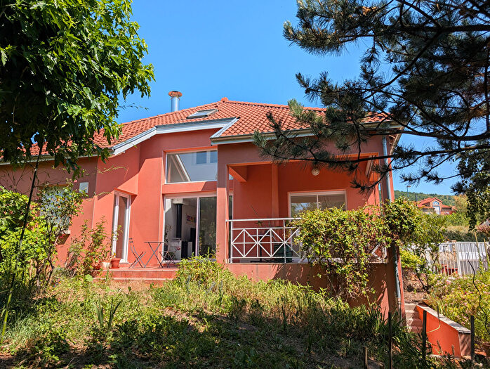 Clermont-Ferrand, Cotes de Clermont - Maison 4 pièces à vendre