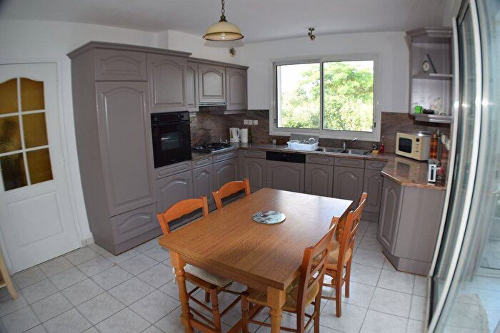 Rives-du-Loir-en-Anjou - Maison 4 pièces à louer