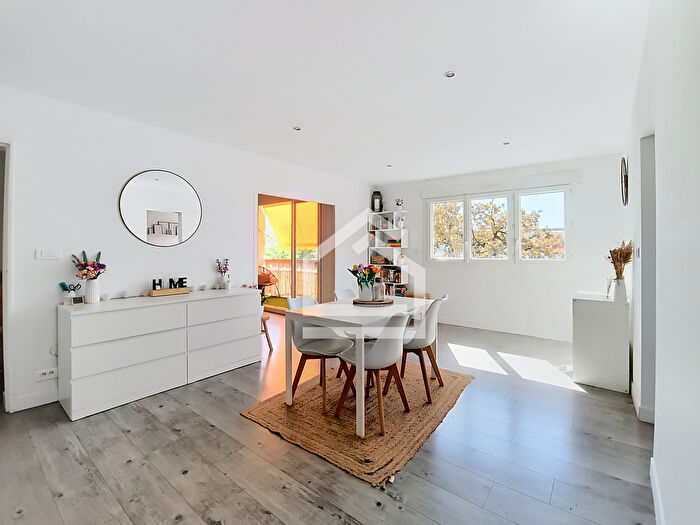 Mérignac, Centre-ville : Appartement 3 pièces à vendre