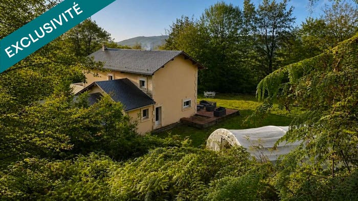 Maison 8 pièces à vendre à Le Soulié