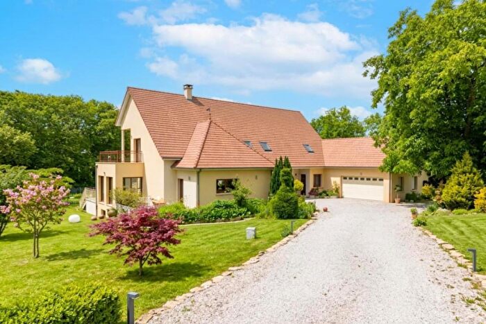 Arceau : Maison 12 pièces à vendre