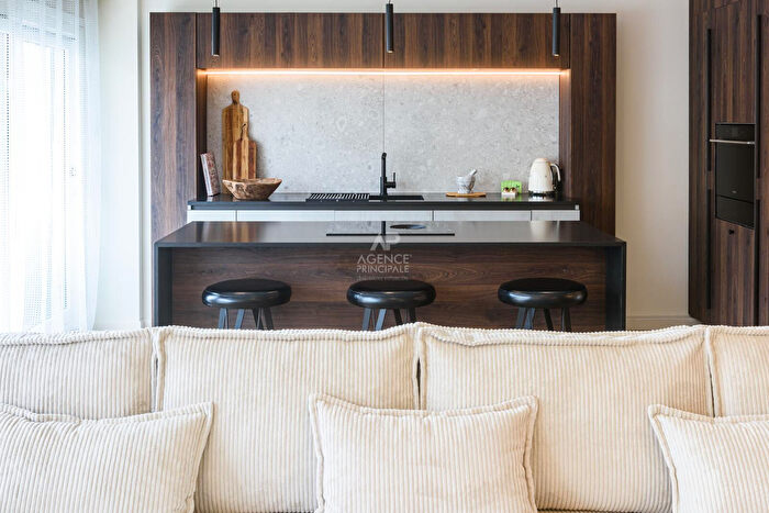 Appartement à vendre - Chaville, Rive Droite, Les Vignes - 4 pièces - 3 chambres