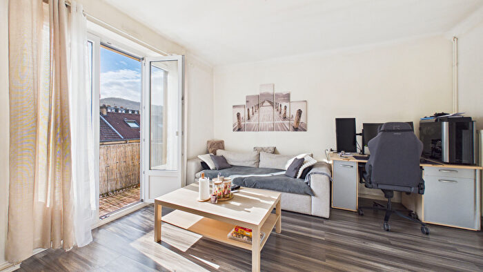 Appartement à vendre - Ars-sur-Moselle - 2 pièces - 1 chambre