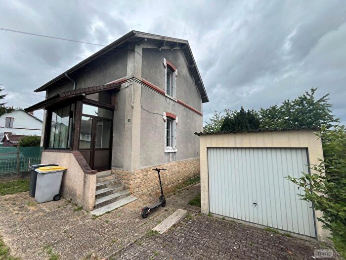 Montceau-les-Mines, Salengo, La Saule : Maison 3 pièces à vendre