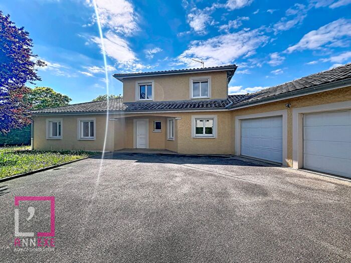 Massieux - Maison 6 pièces à vendre