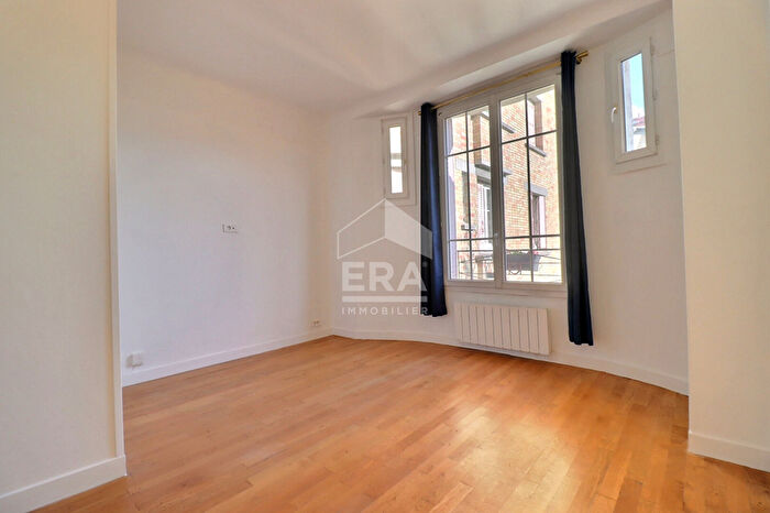 Appartement à vendre - Colombes, Henri Martin Estienne dOrves - 2 pièces - 1 chambre