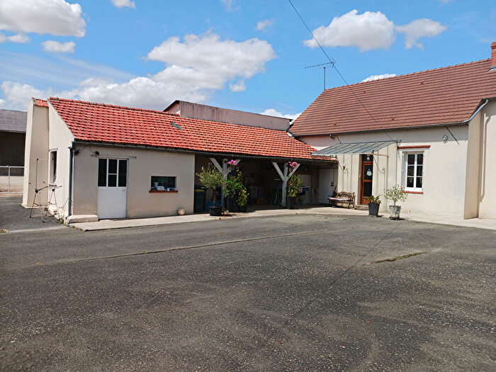 Mainvilliers - Maison 5 pièces à louer