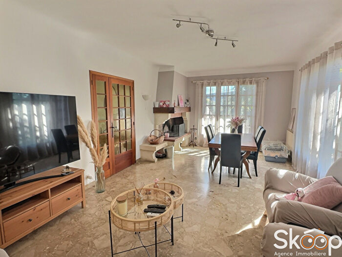 Maison à vendre - Saint-Bauzille-de-Putois - 9 pièces - 7 chambres