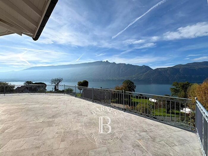 Maison à vendre - Tresserve - 8 pièces - 5 chambres