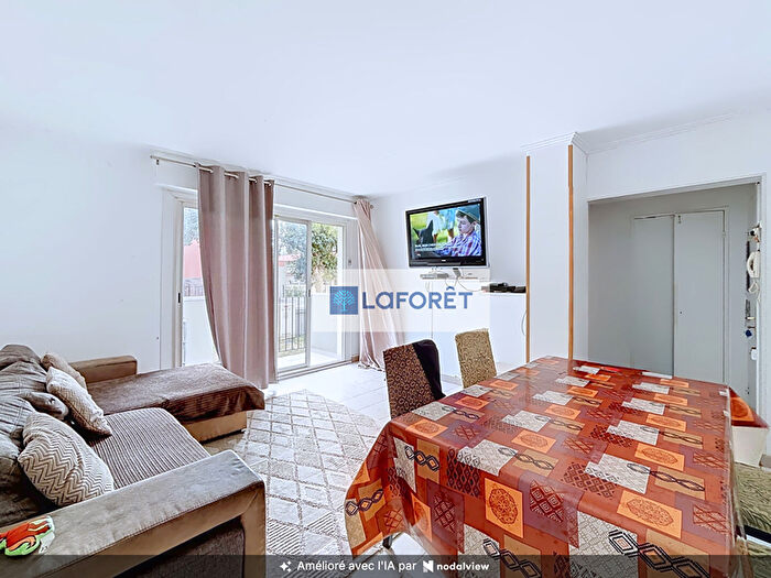 Appartement 3 pièces à vendre - Créteil, Haut du Mont-Mesly