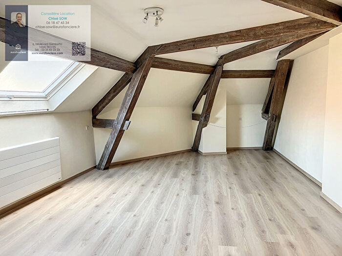 Appartement à louer - Troyes, Gare - 2 pièces - 1 chambre