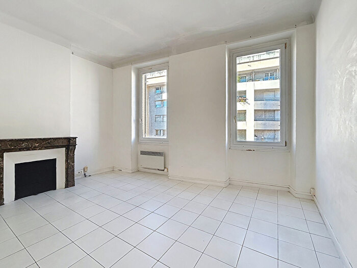 Appartement à vendre - Marseille e , Lodi - 2 pièces - 1 chambre