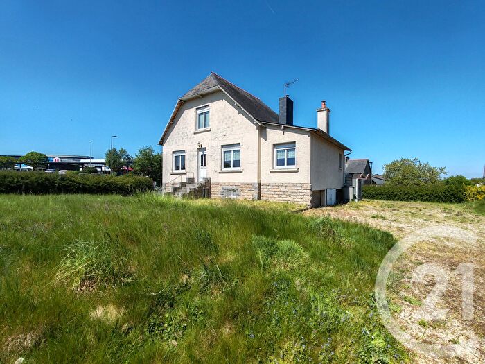 Maison à vendre - Plancoët - 6 pièces - 5 chambres