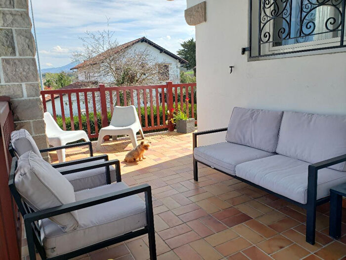 Maison à vendre - Hendaye, Lissardy - 8 pièces - 5 chambres