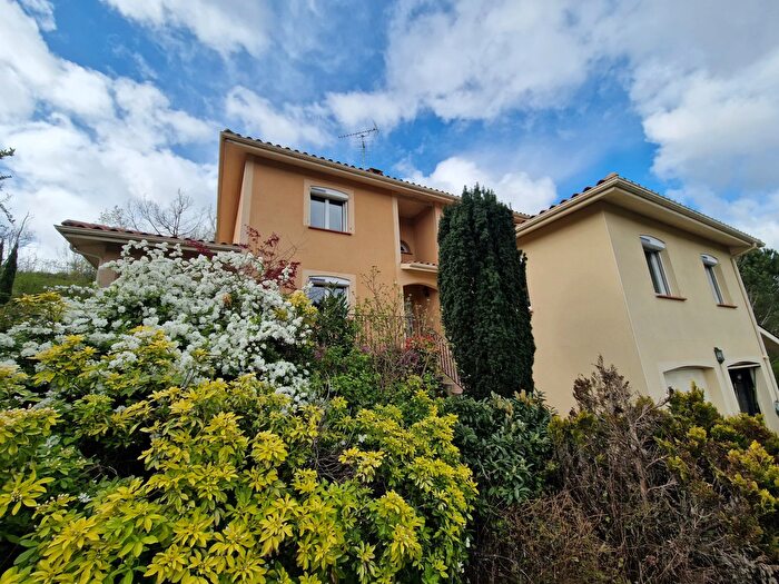 Maison à vendre - Auch, Faubourgs - 8 pièces - 6 chambres