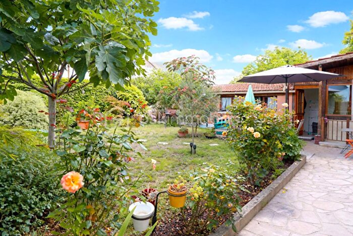 Appartement à vendre - Neuilly-Plaisance, Côteaux dAvron - 3 pièces - 2 chambres