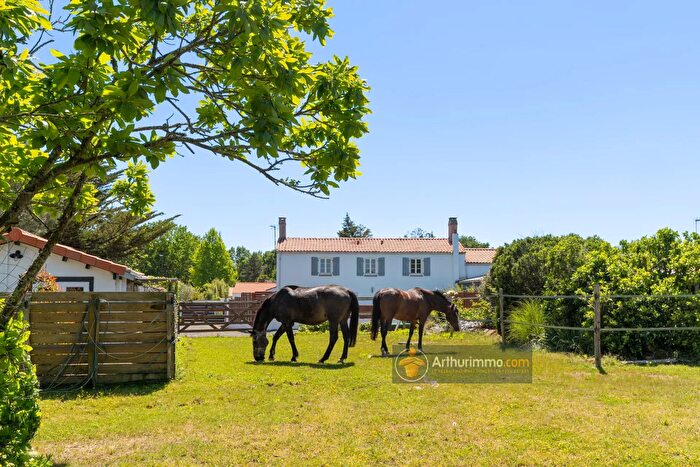 Maison à vendre - Challans - 10 pièces - 4 chambres