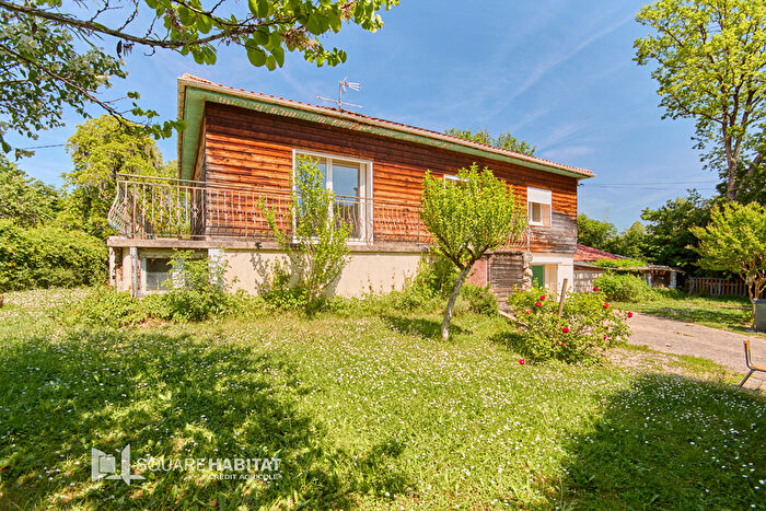 Maison 4 pièces à vendre à Sainte-Livrade-sur-Lot