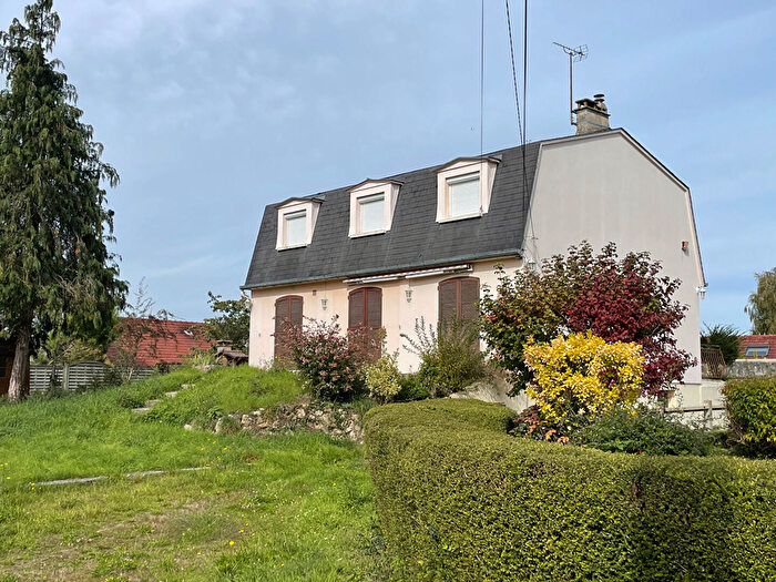 Maison à vendre - Étampes, Centre-Ville - 7 pièces - 5 chambres