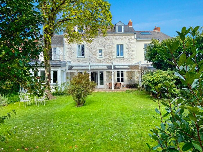 Maison à vendre - Nantes, Le Bout des Pavés, Fantaisie - 8 pièces - 6 chambres