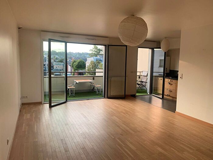 Appartement à louer - Saint Marc-Croix de Pierre-Saint Nicaise, Rouen - 3 pièces - 2 chambres