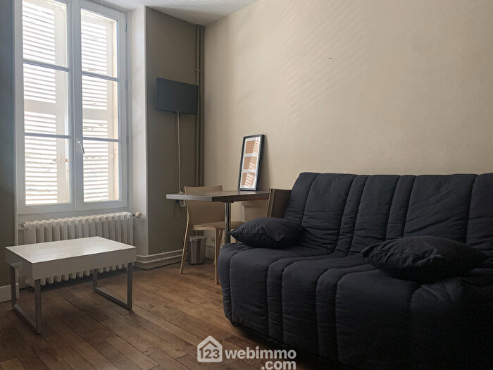 Appartement à vendre - Poitiers, Centre-ville - 7 pièces - 1 chambre